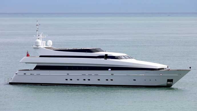 Ocean Independence reduces the price of superyacht Element